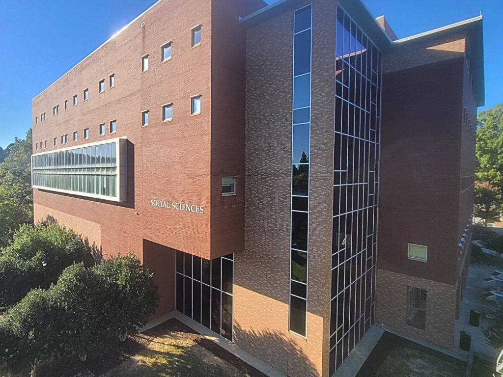 Why Commercial Glaziers Partner With Window Film Depot